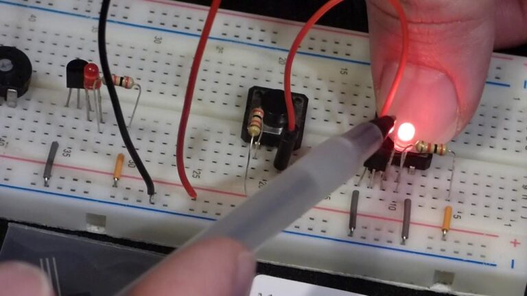 Pengertian SCR (Silicon Controlled Rectifier), Jenis & Cara Kerja