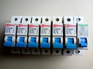 Apa Itu MCB? Ini Penjelasan, Jenis & Cara Memasangnya