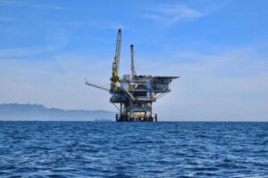 Rig Pengeboran: Definisi, Fungsi dan Jenis-jenisnya Lengkap - Alief Rakhman